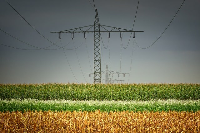 5 Difference Between Terminal Voltage and EMF | Voltage and EMF 5 Difference Between Terminal Voltage and EMF | Voltage and EMF